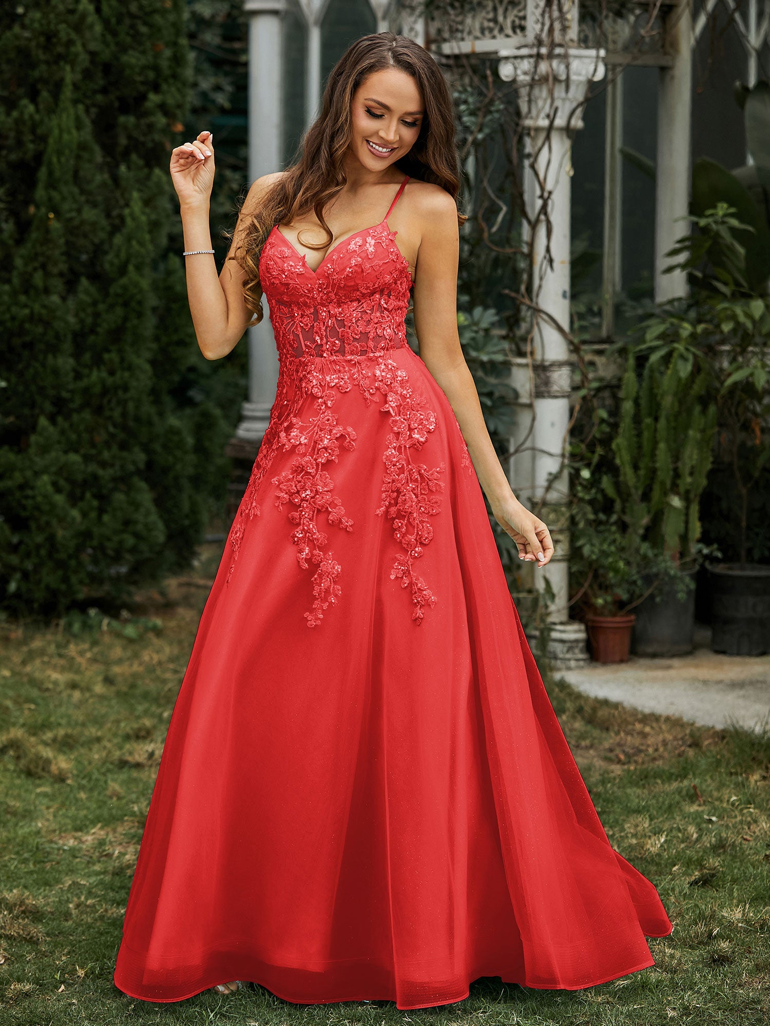 Sweetheart Appliqued Bodice Sweep Train Gown Red – BABARONI